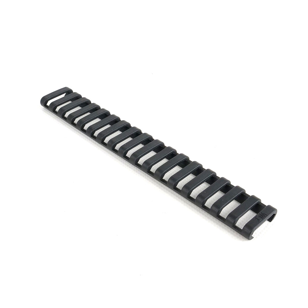 GERMAN TACTICAL SYSTEMS Ladder Picatinny Rail Cover 18-SLOT Black ...